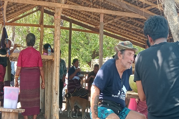 Wule Badu Watodiri-Lembata, Pasar Tradisional Hasil Laut dan Pangan ...