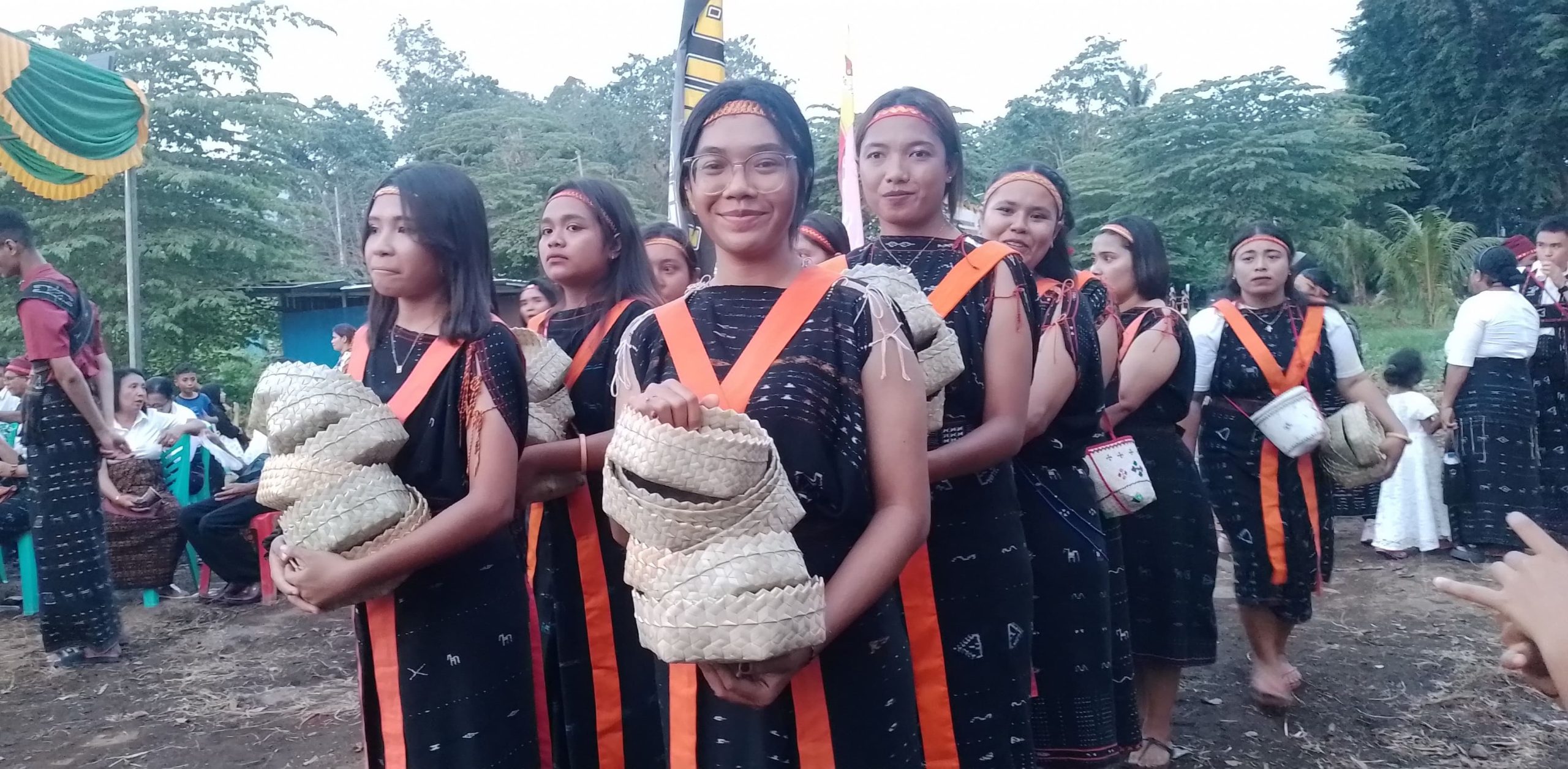 Pesta Reba IKADA Ende, RD Edi Pesan Orang Ngada Tidak Boleh Lupa ...